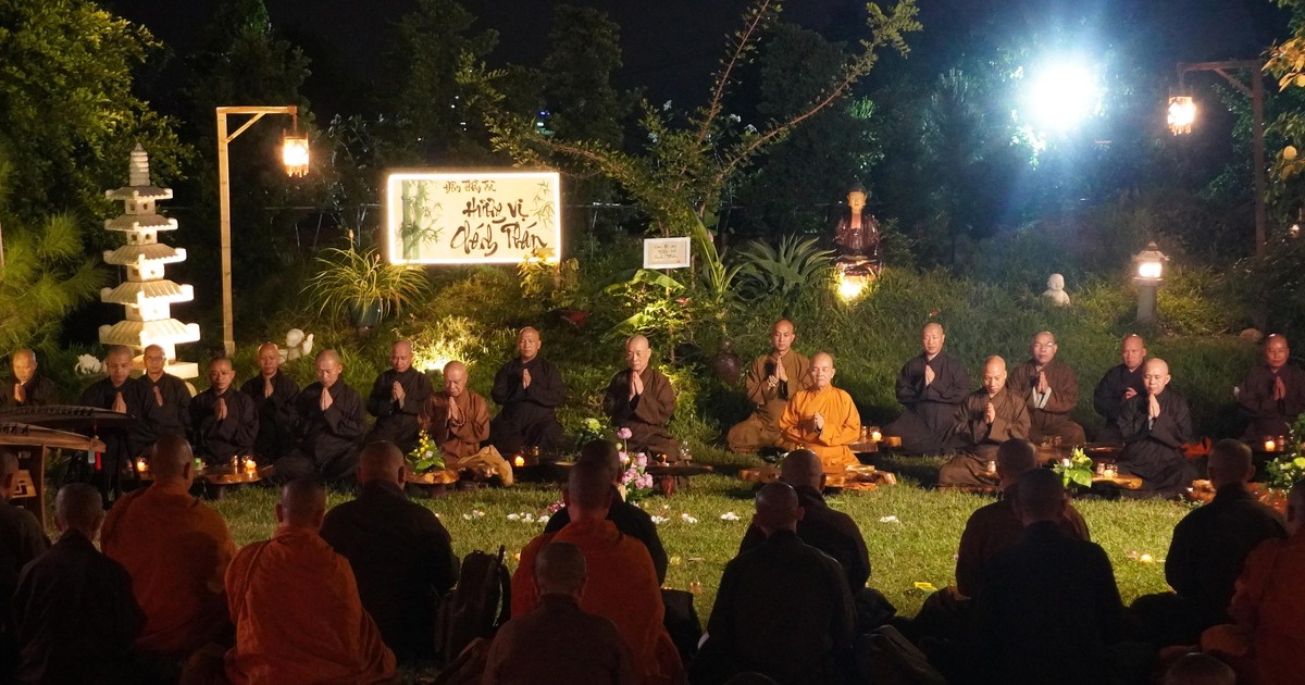 Đạo tình Thầy-trò Ban Hoằng pháp T.Ư trong đêm thiền trà “Hương vị ...