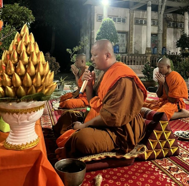 Trà Vinh: Chùa Prơm tổ chức lễ Miakha Bôchia rằm tháng Giêng| Giác Ngộ ...